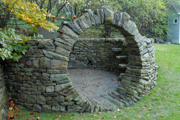 Dry Stone Building: Best Stone Moongates
