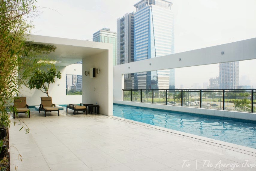 The Average Jane: seda Hotel in BGC