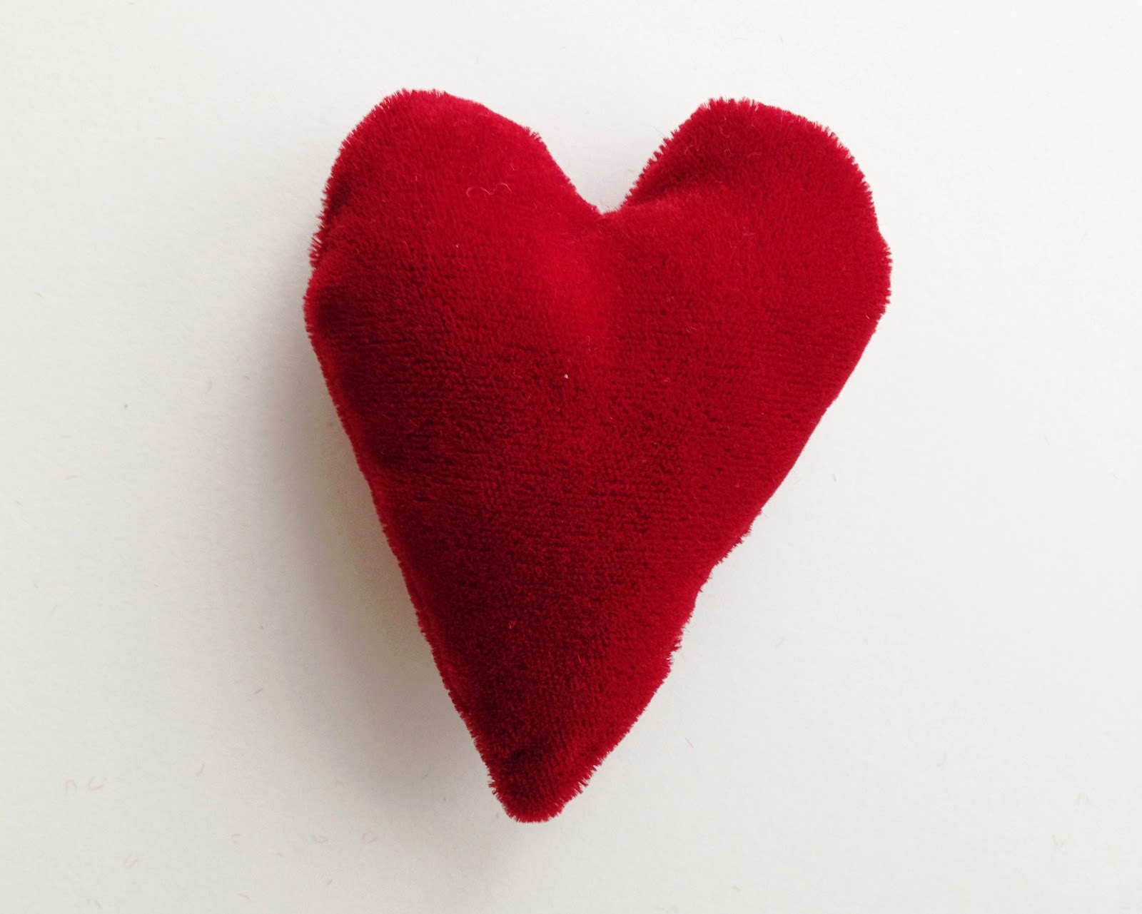 we bloom here: tutorial :: valentine velvet hearts