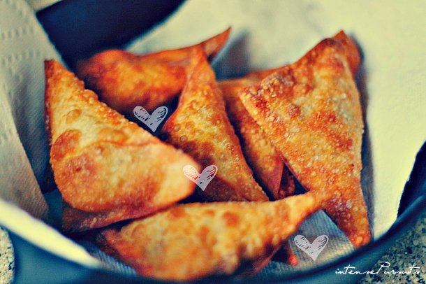 Food: paneer aka cheese samosa [iftaar munchies]