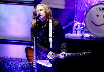 Buzz Worthy: UPDATED 9/12: We the Kings' Travis Clark to play solo show ...