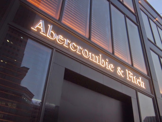 Sign desigN: Abercrombie & Fitch new signage