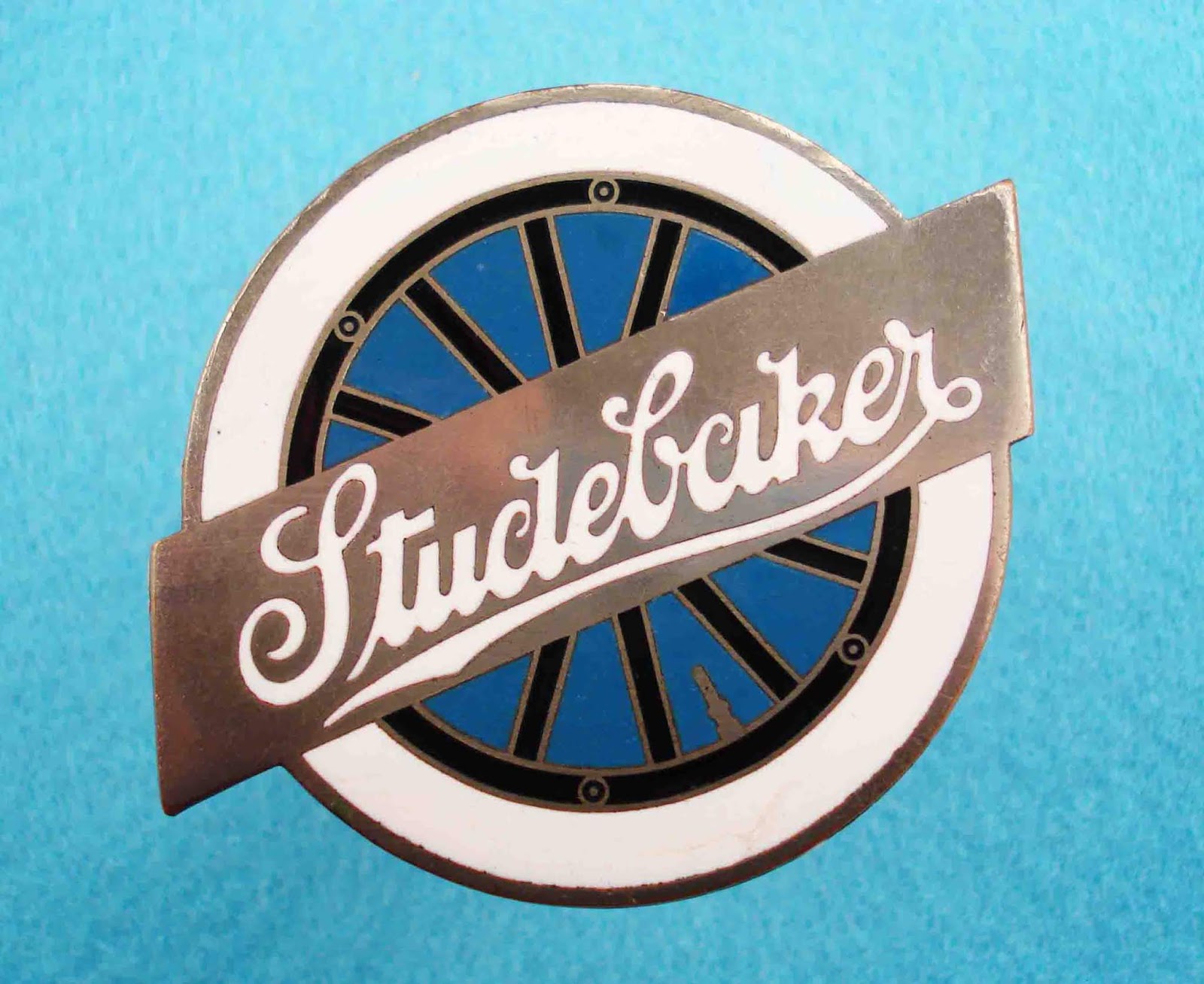 American Auto Emblems: STUDEBAKER