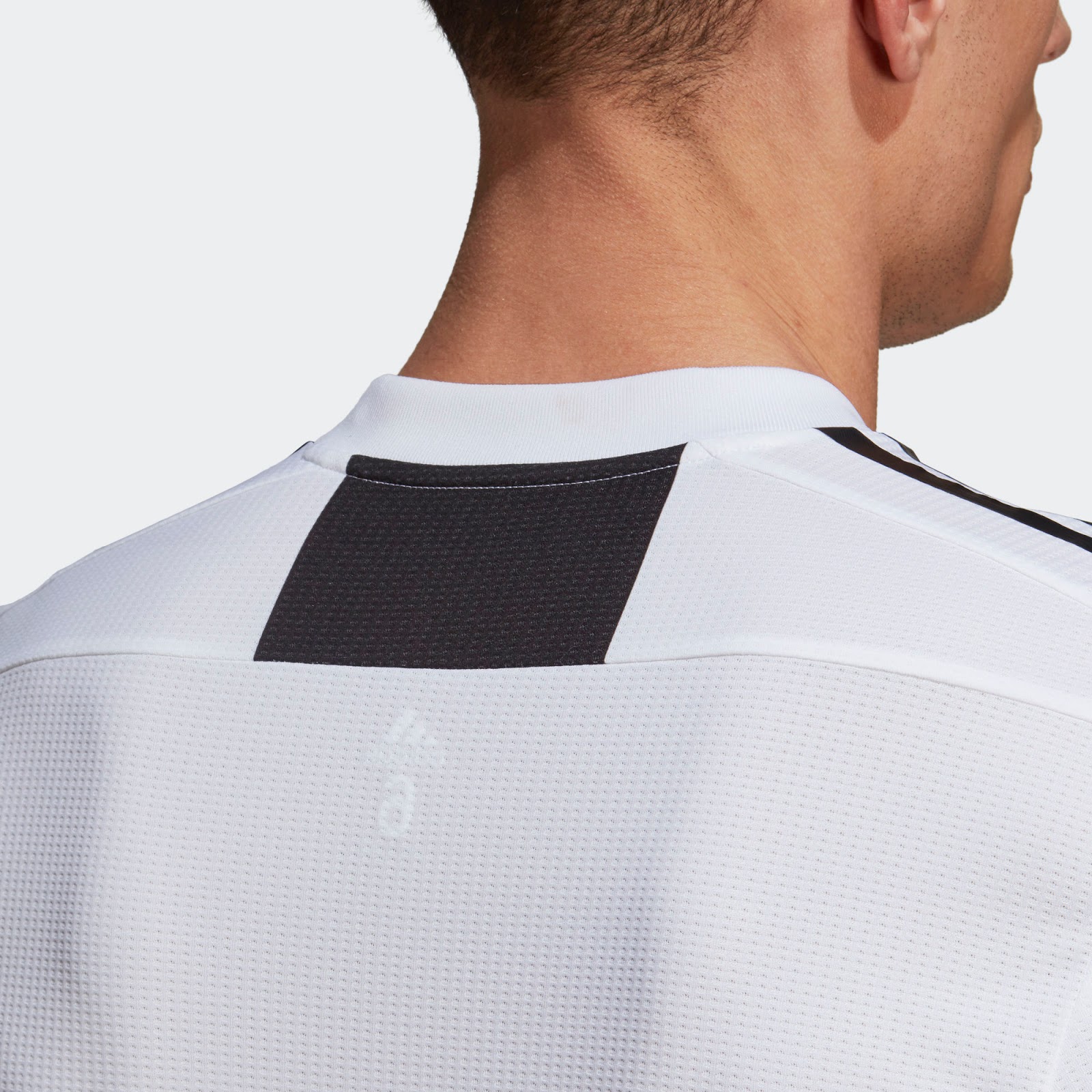 Juventus 18-19 Home Kit Released - Footy Headlines