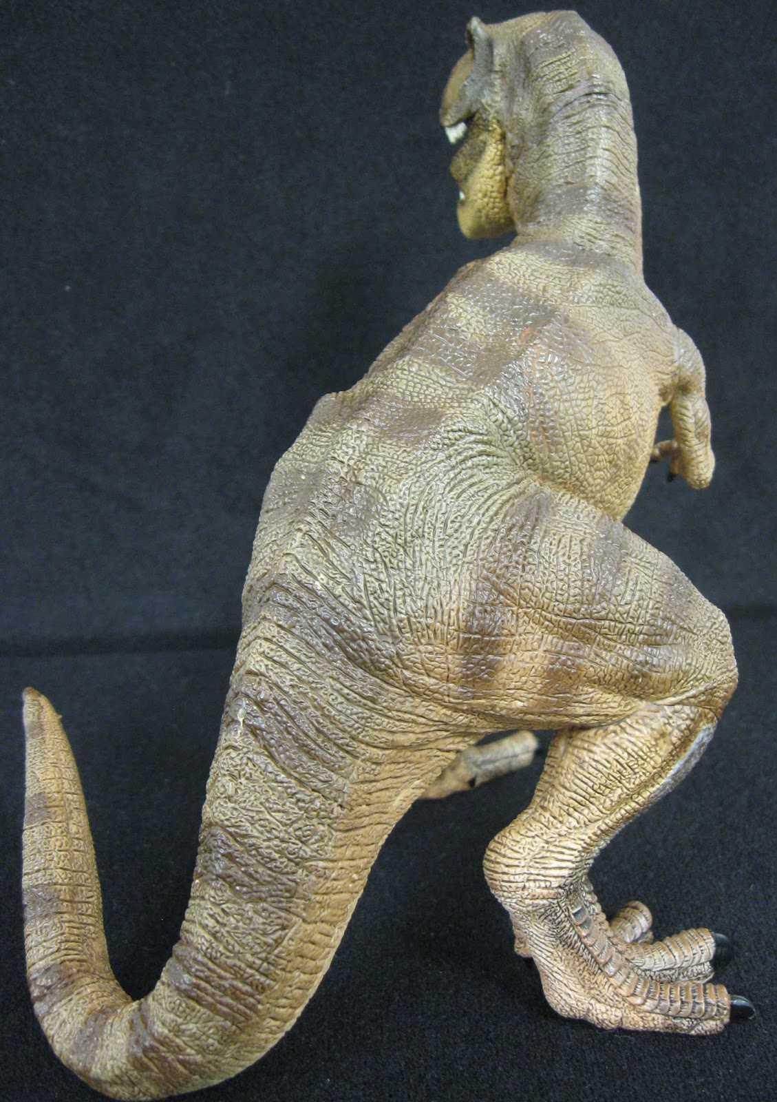 The Toyseum: PAPO Tyrannosaurus Rex - Brown Version