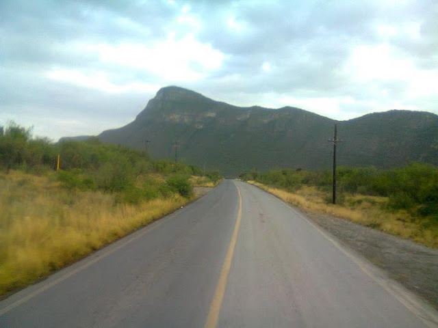 Foto de la carretera Sabinas Hidalgo - Villaldama Nuevo León - Sabinas ...