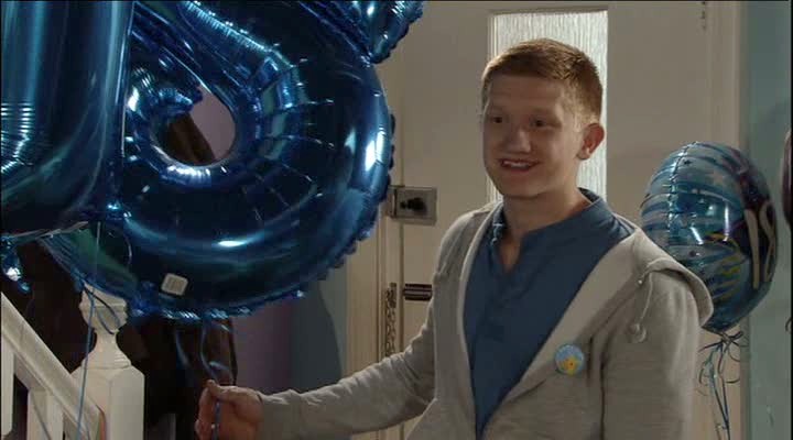 Coronation Street Blog: July 2012