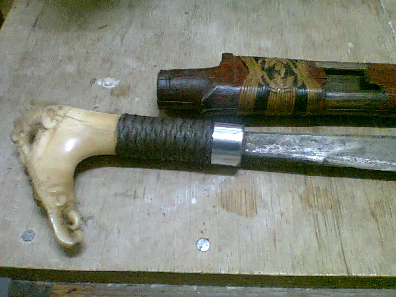 nota dari dapur: mistik sebilah parang