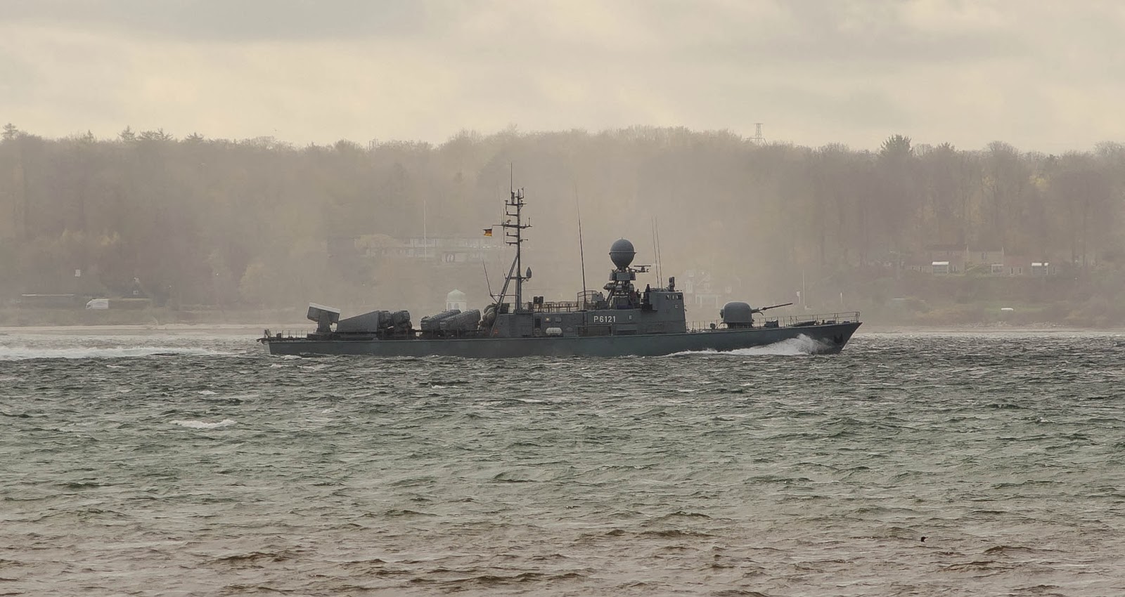 The Things I Enjoy: Three German Navy Gepard class speedboats and ...