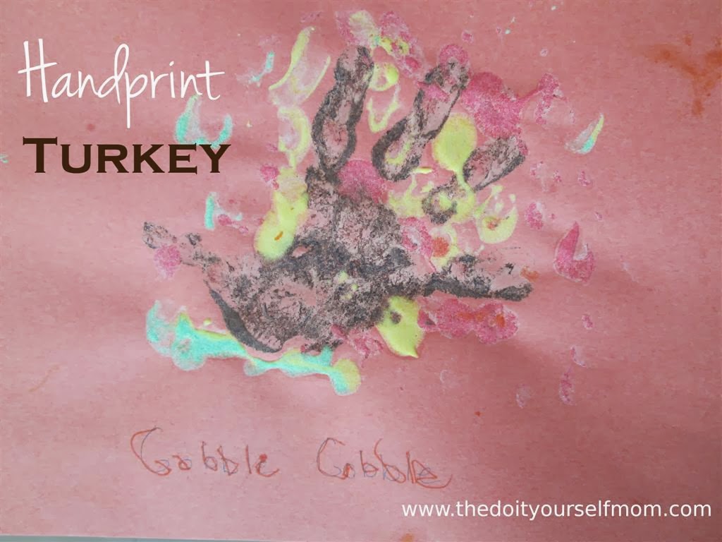 The Do-It-Yourself Mom: Preschool Fall Craft: Handprint Turkey