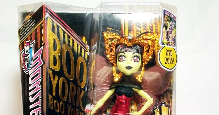 Genwaku: Luna Mothews 'Boo York' Arrival · Llegada