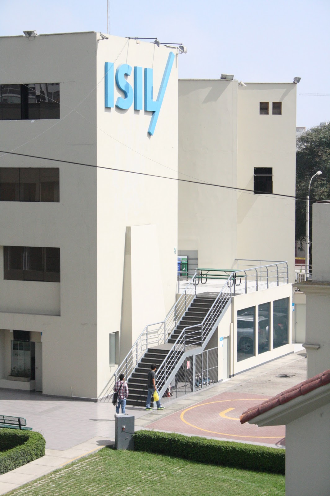 Contreras Ruiz Fotografía: ENSAYO- INFRAESTRUCTURA ISIL