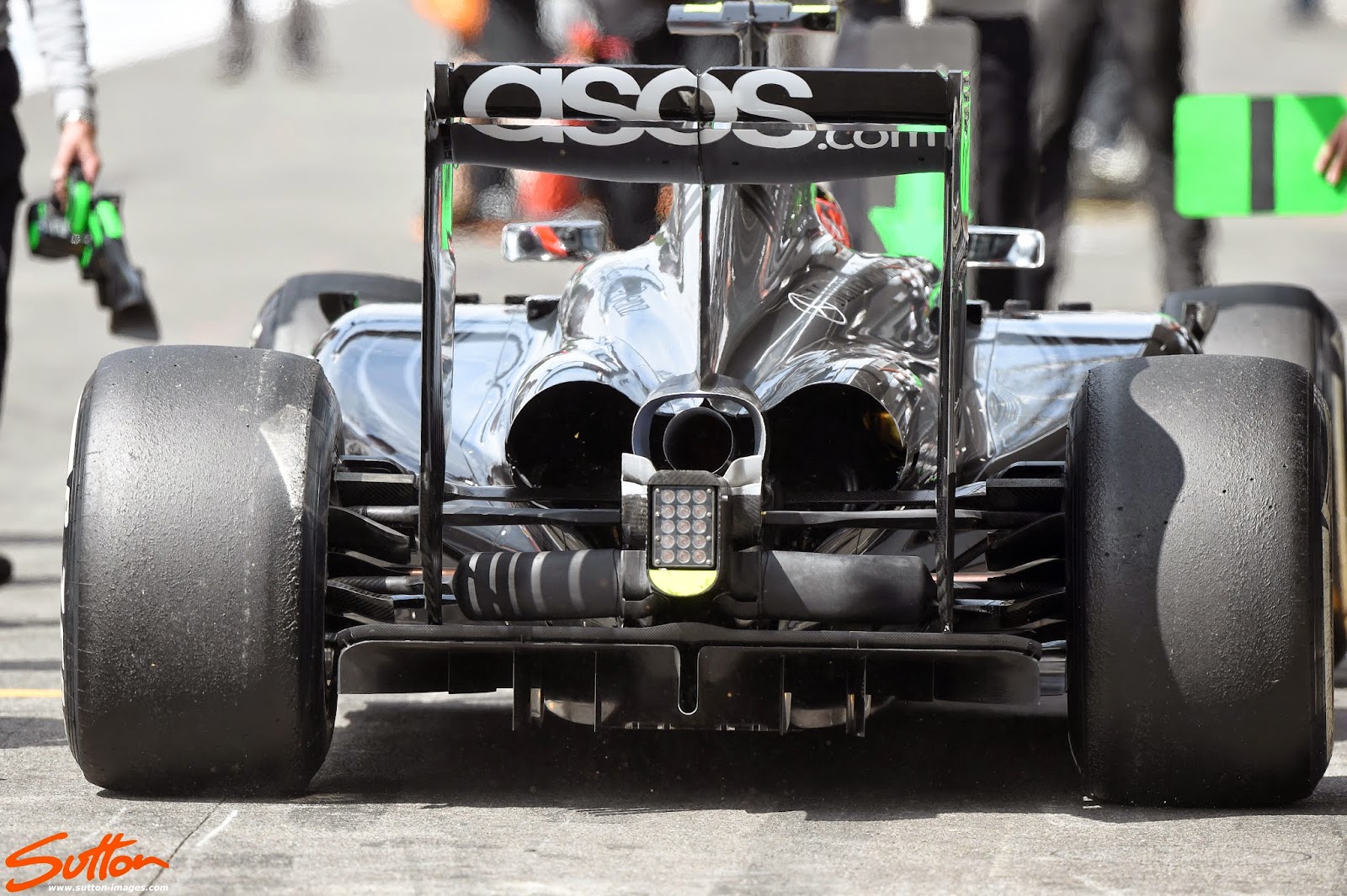 Bite Size Tech: McLaren MP4-29 Rear Wing - Spa - SomersF1 - The ...