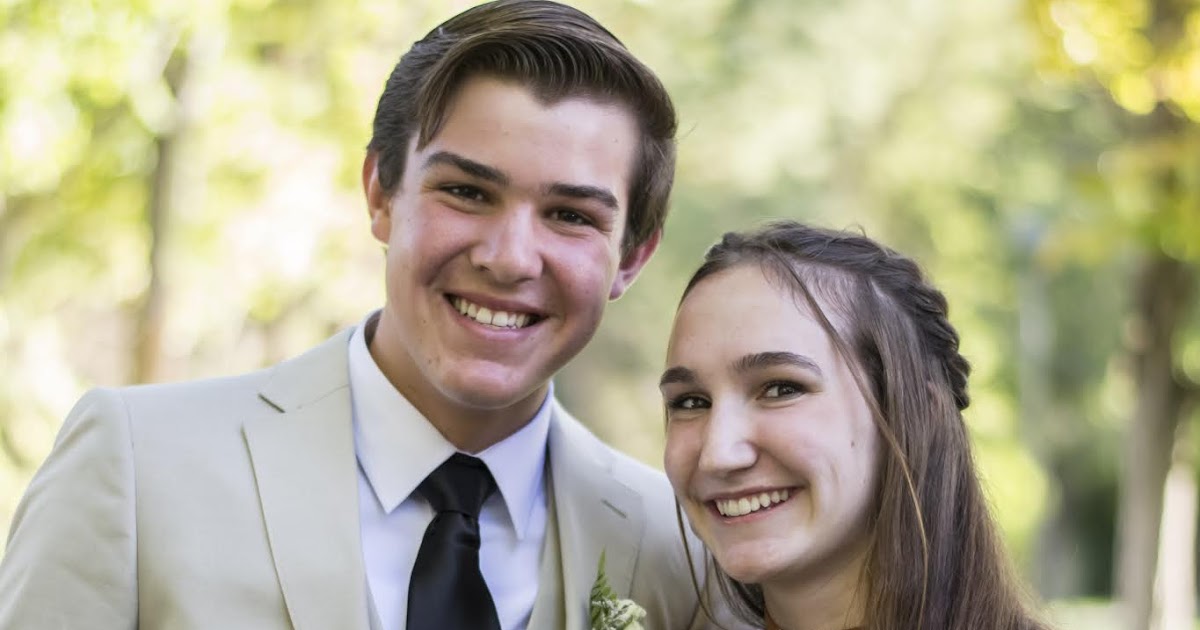 The Labit Family: Homecoming 2018