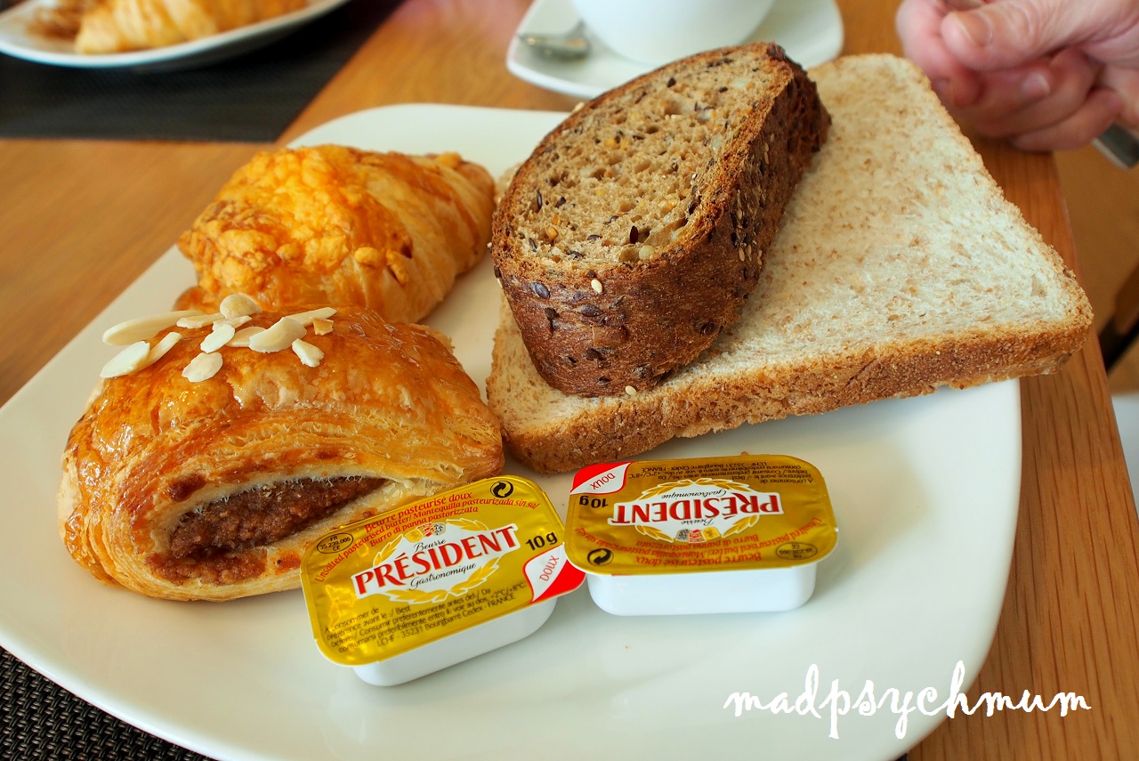 MadPsychMum | Singapore Parenting + Travel Blog: HK VI Day 2: Cordis ...