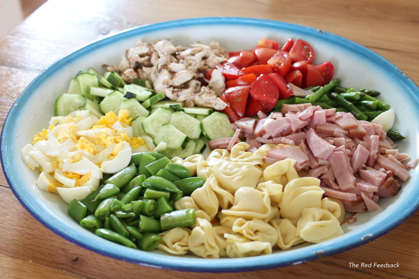 The Red Feedsack: Just Add Lettuce!