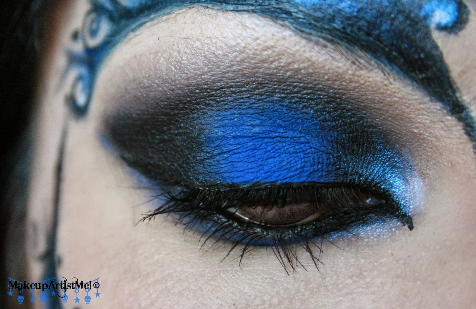 Blue Secret- blue masquerade makeup tutorial