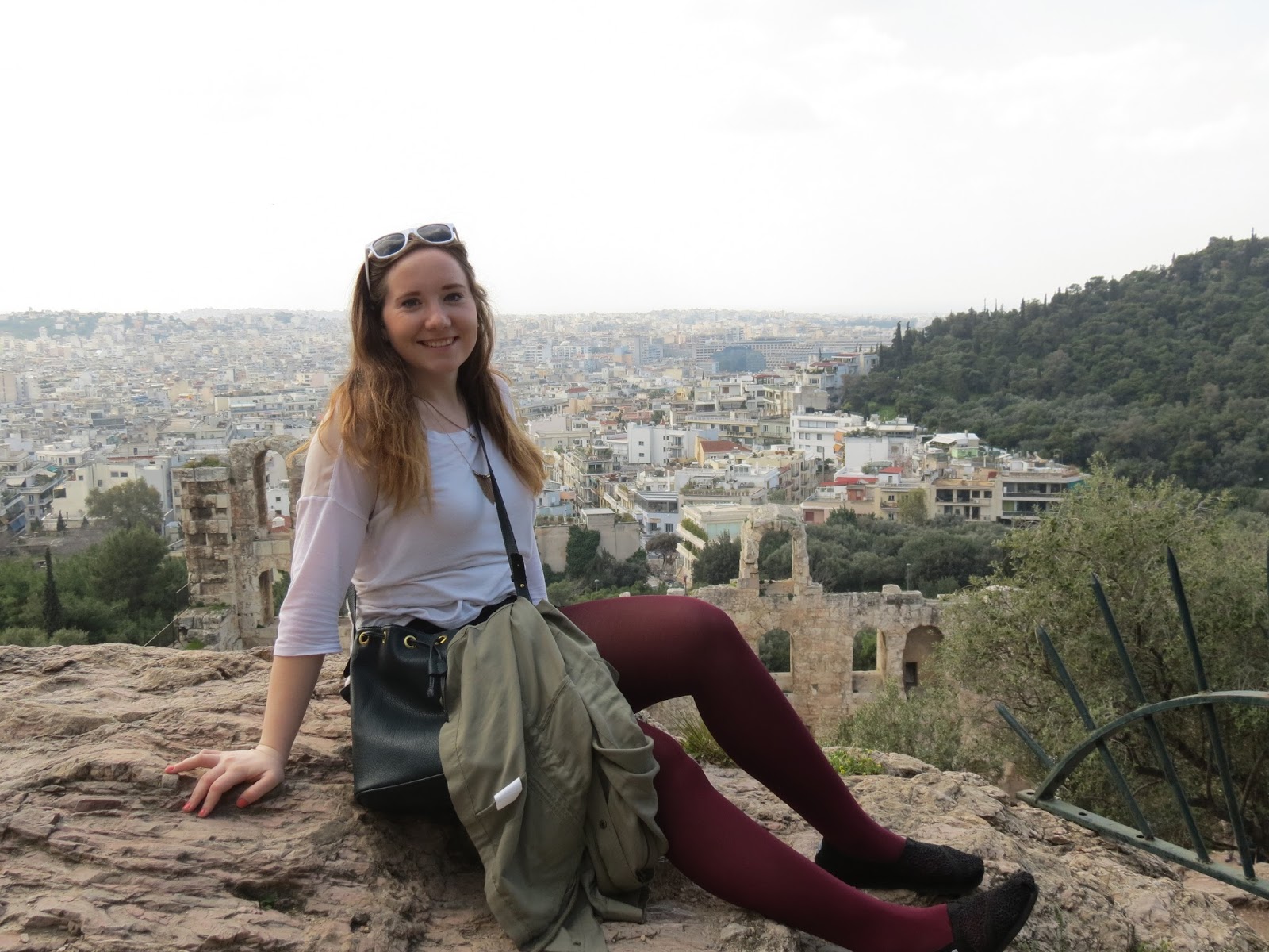 OOTD: ATHENS, GREECE - the millennial who's good at nothing