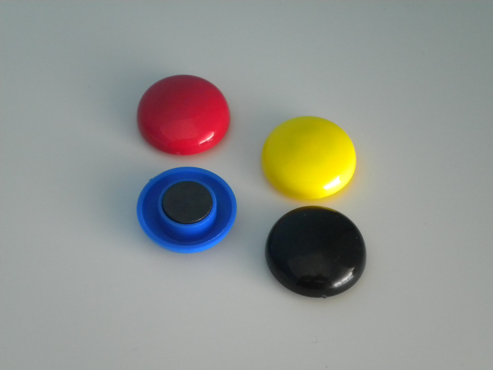 B aprende en casa: Experimentamos con imanes