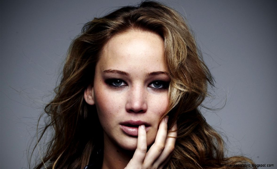 Jennifer Lawrence Close Up Wallpapers | This Wallpapers