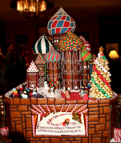 love, elizabethany: 10 amazing gingerbread houses for gingerbread house ...