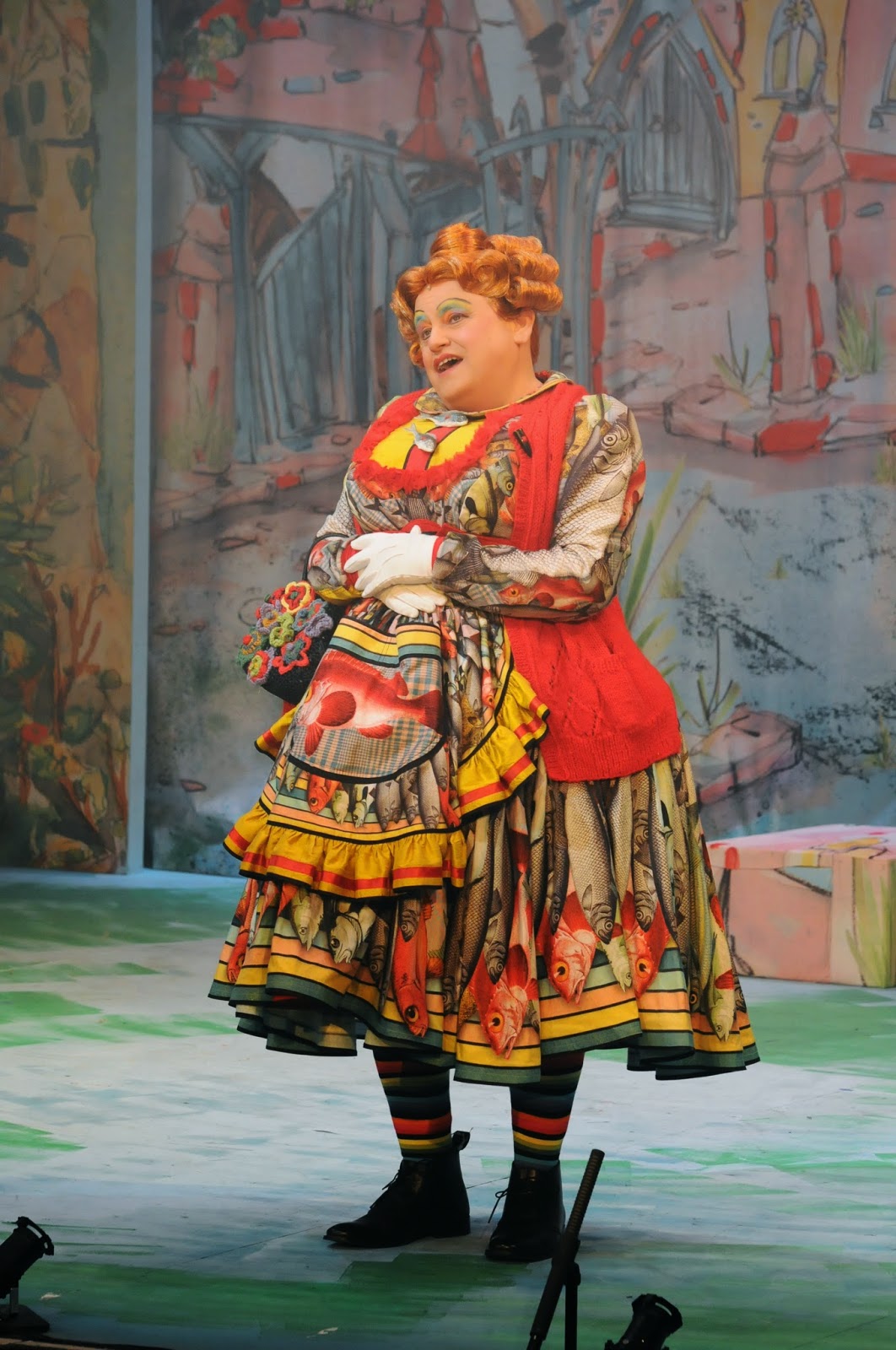 The North East Theatre Guide: News: Panto Fans Snap Up Tickets For Next ...