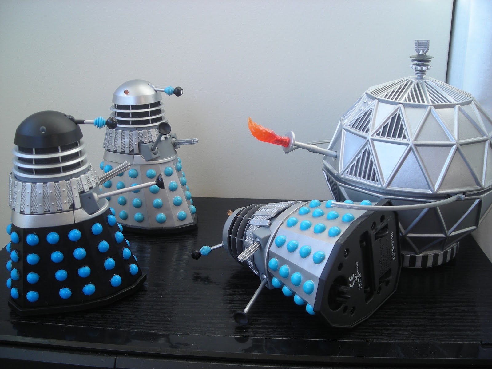 My Shiny Toy Robots: Custom Figure: 1965 Dalek Supreme