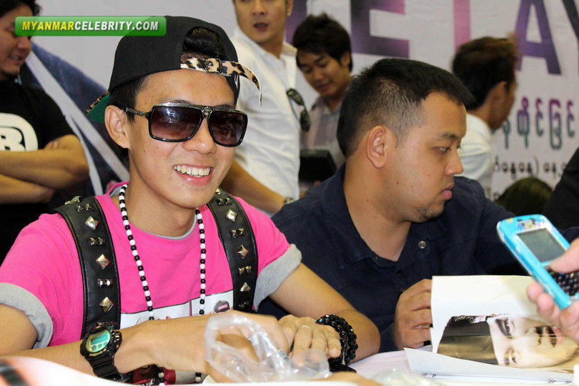 PHOTO: Ye Lay's New Solo Album Promotion Event in Yangon