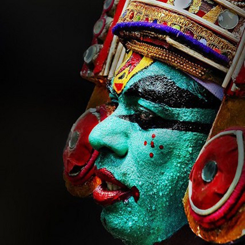 Choose Your Magic Travel: The colours of India