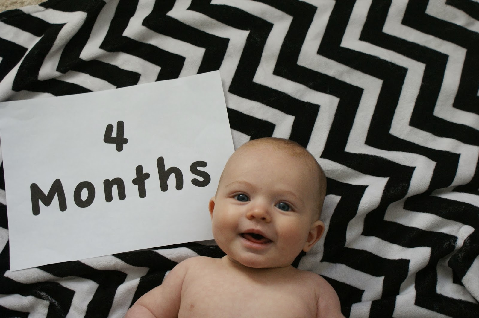 little moments: connor: 4 months