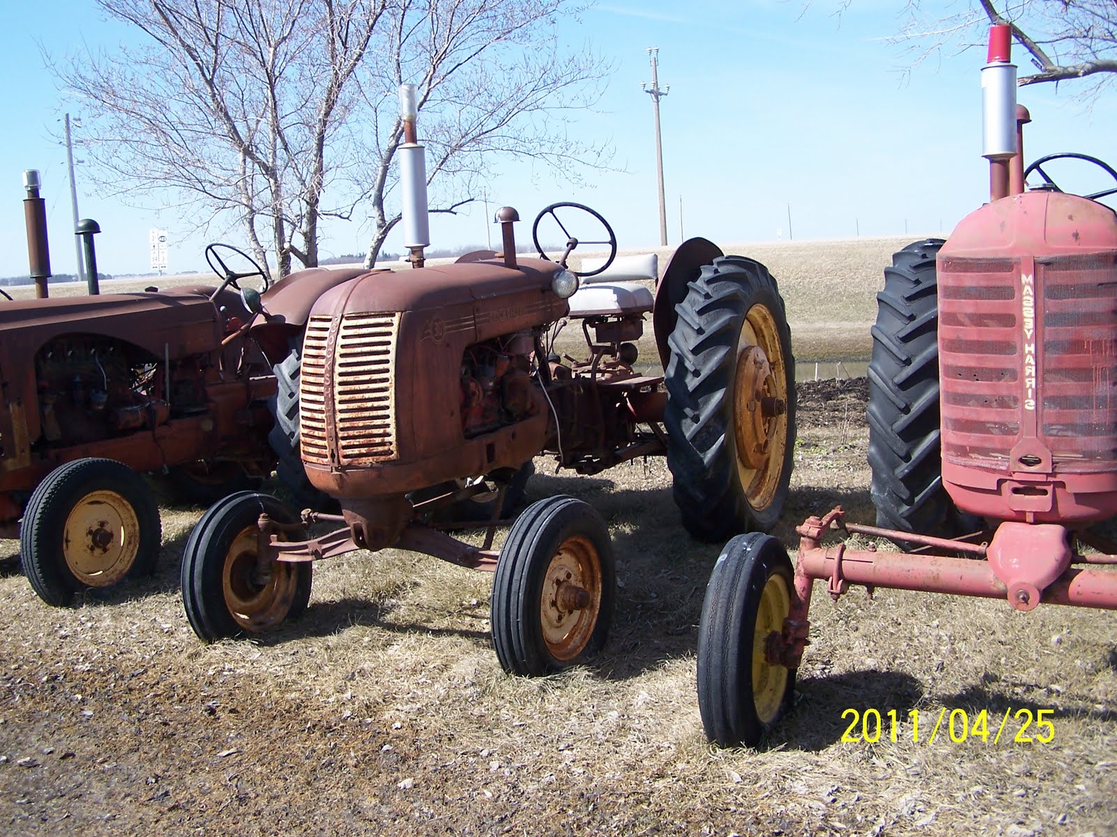 DIFFERENT COLOURED JUNK: Cockshutt 30