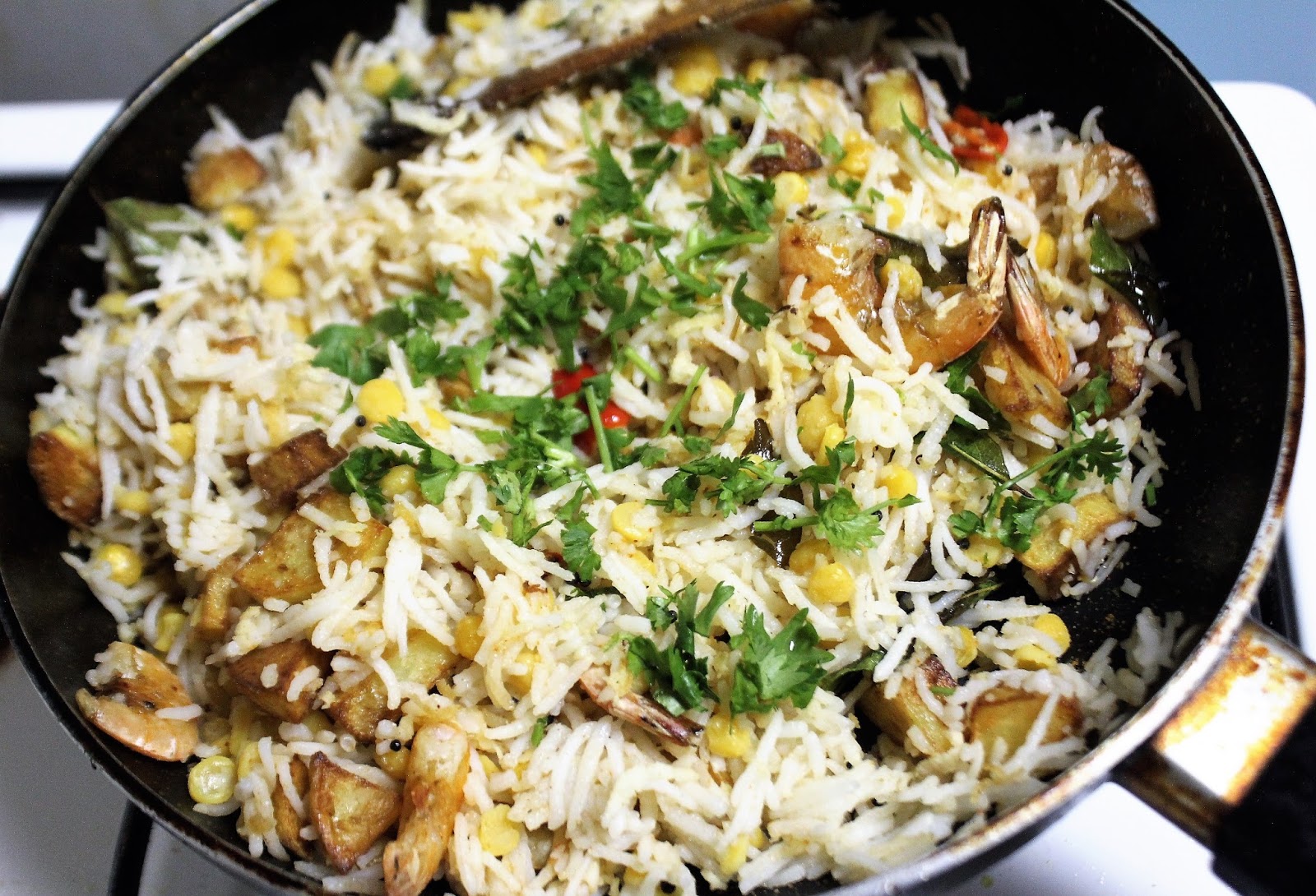 Bethica's Kitchen Flavours: Prawns Chana Dal Fried Rice