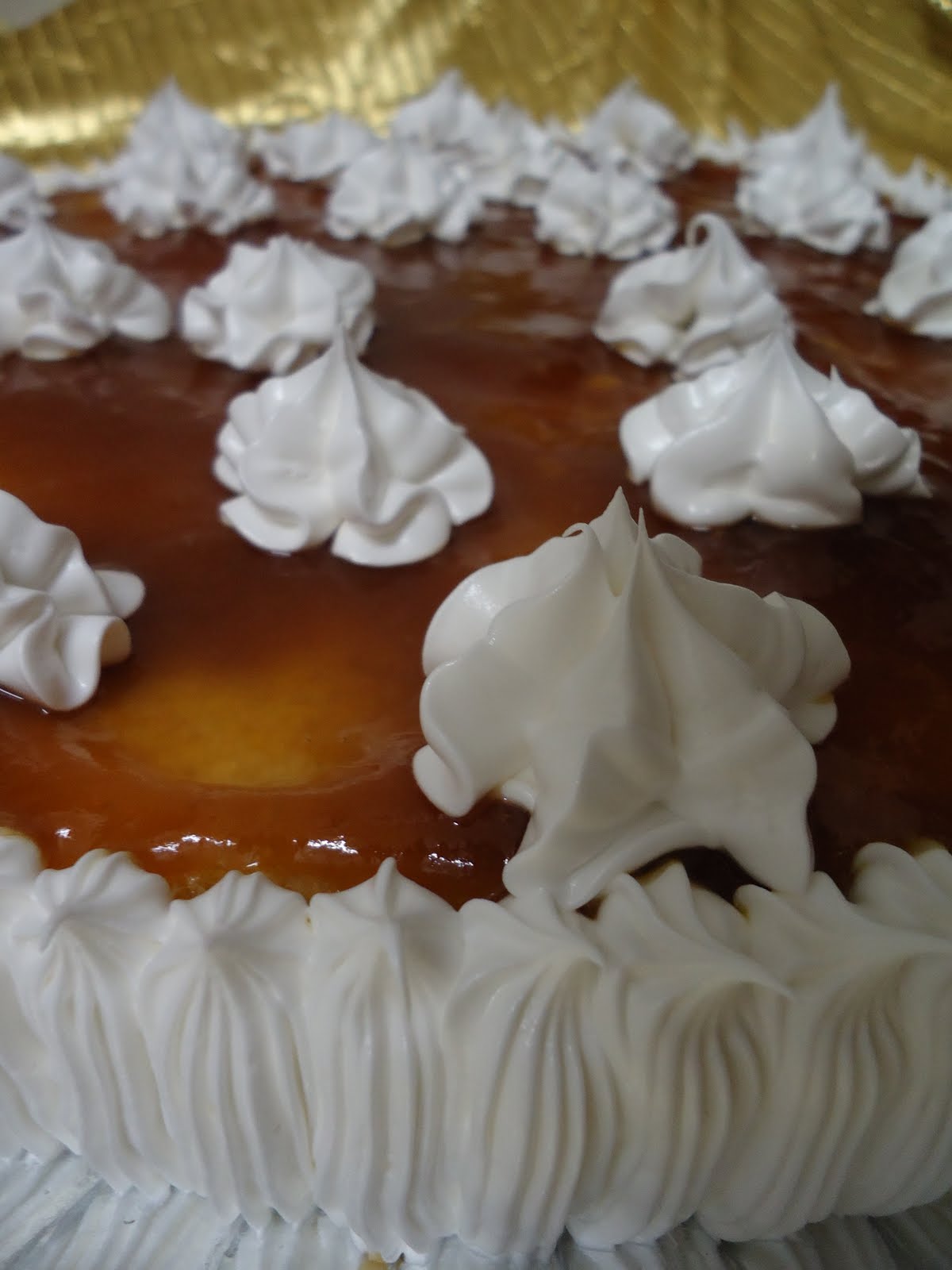 DONNA CHOCOLATE: BOLO COM RECHEIO DE CUPUAÇU