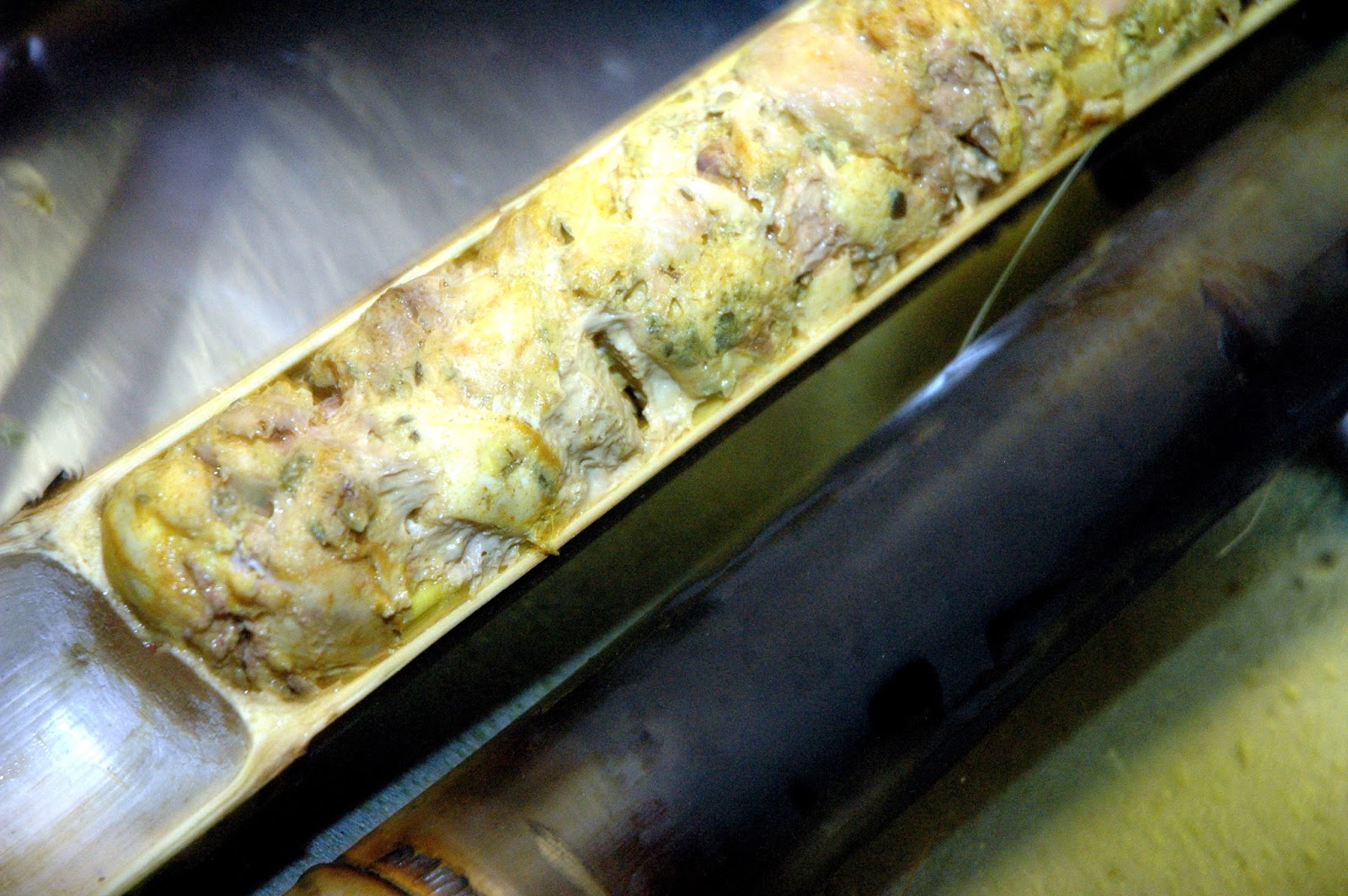 DUDE FOR FOOD: Discovering Lotlotan at F1 Hotel Manila's Luzviminda 3 ...