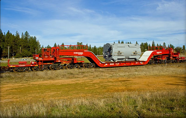 Industrial History: Flatcars and Oversize Loads