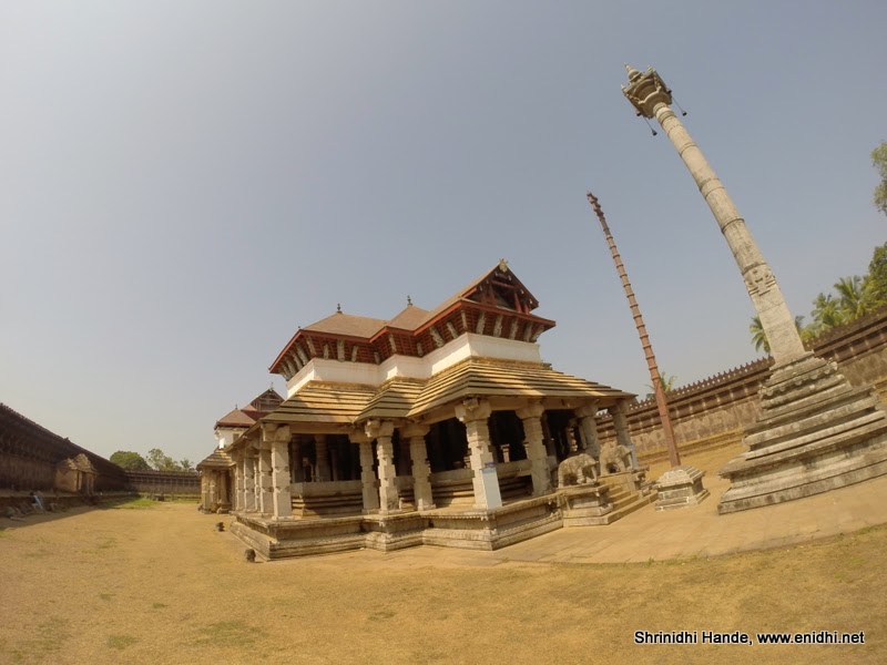Thousand Pillar temple-Moodbidri, Karnataka - eNidhi India Travel Blog