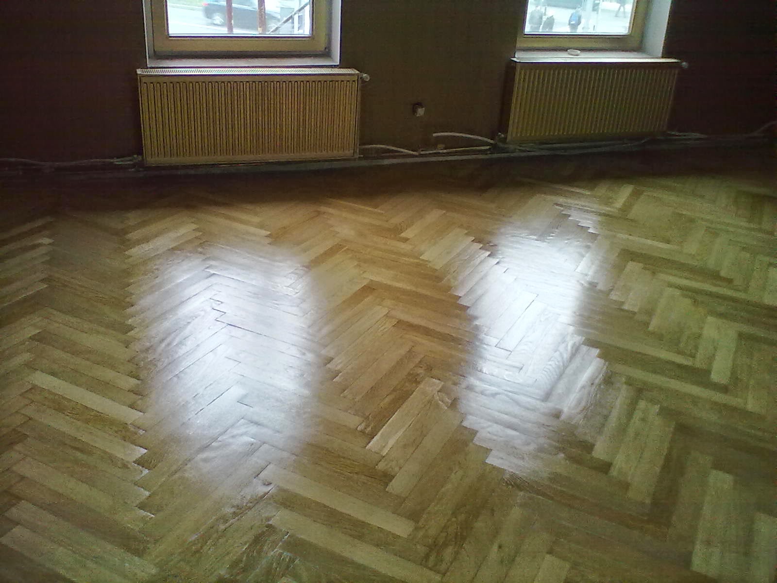 Raschetat parchet vechi,reconditionat,chituit,lacuit