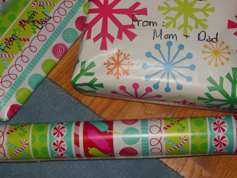 Unremarkable Files: Just Call Me Martha Stewart: A Gift Wrapping Fail
