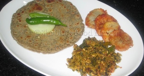 Shobha's Food Mazaa: BAJRE KI ROTI / PEARL MILLET FLAT BREAD