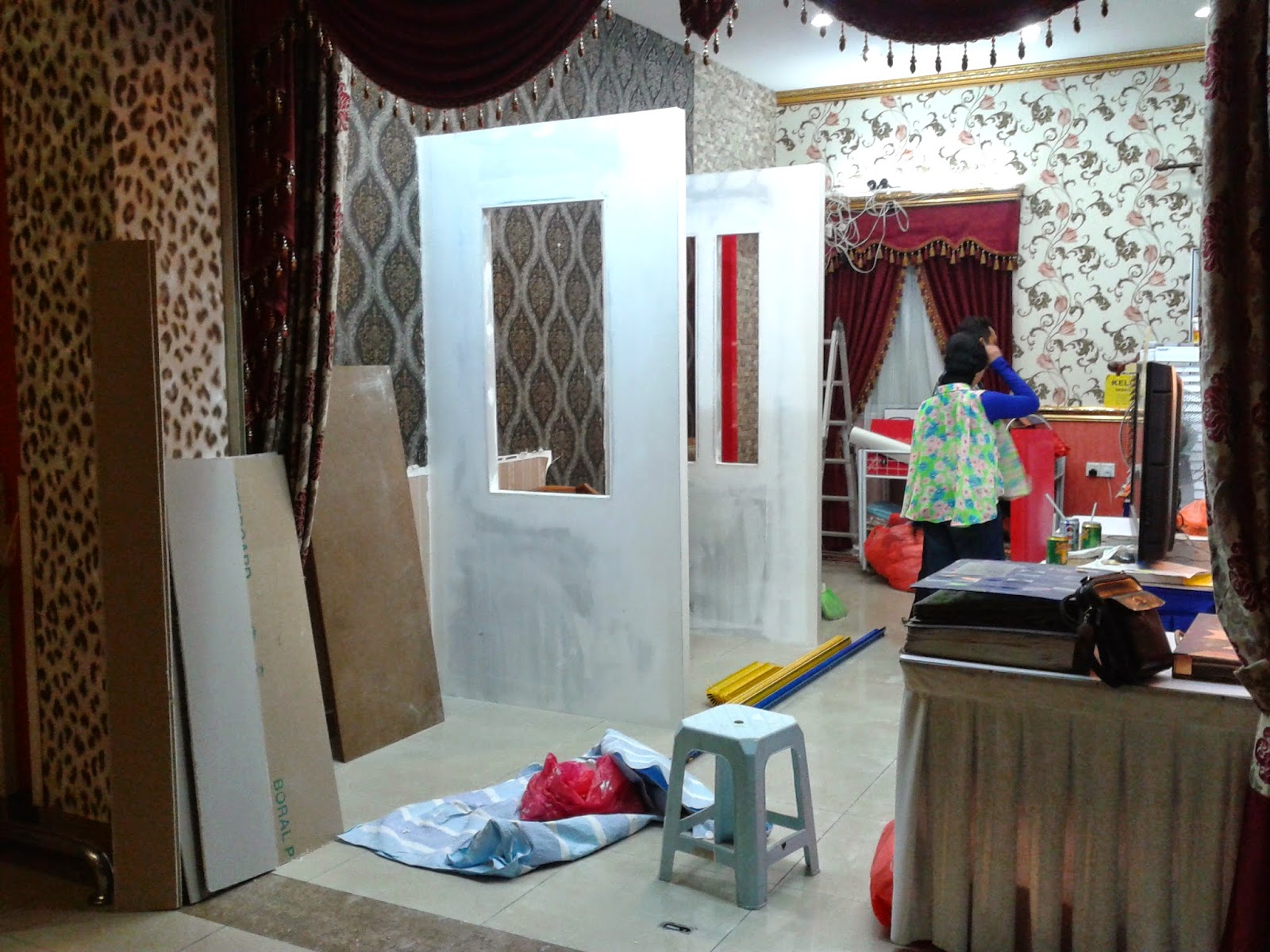 Plaster Siling/Specialist Plaster Ceiling (SBDICE): Pemasangan panel ...