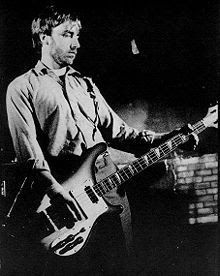 Mucho Sound: Peter Hook grabará The Light un tem ainédito de Joy Division