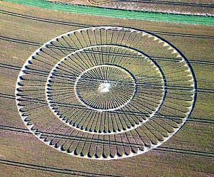 LES SECRETS DE PANDORA: AGROGLYPHES aussi connus comme CROP CIRCLES