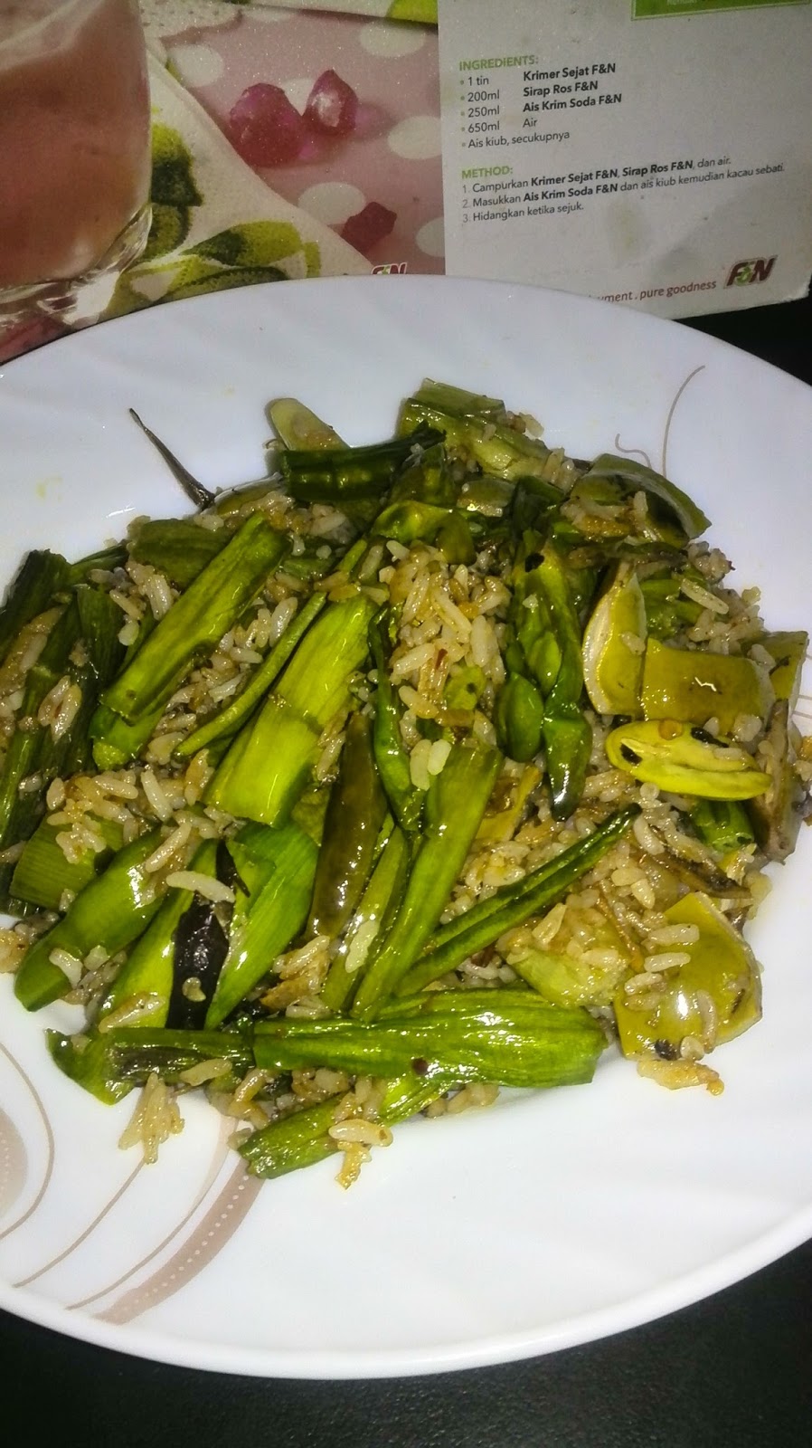 namakucella: NASI GORENG GENJER