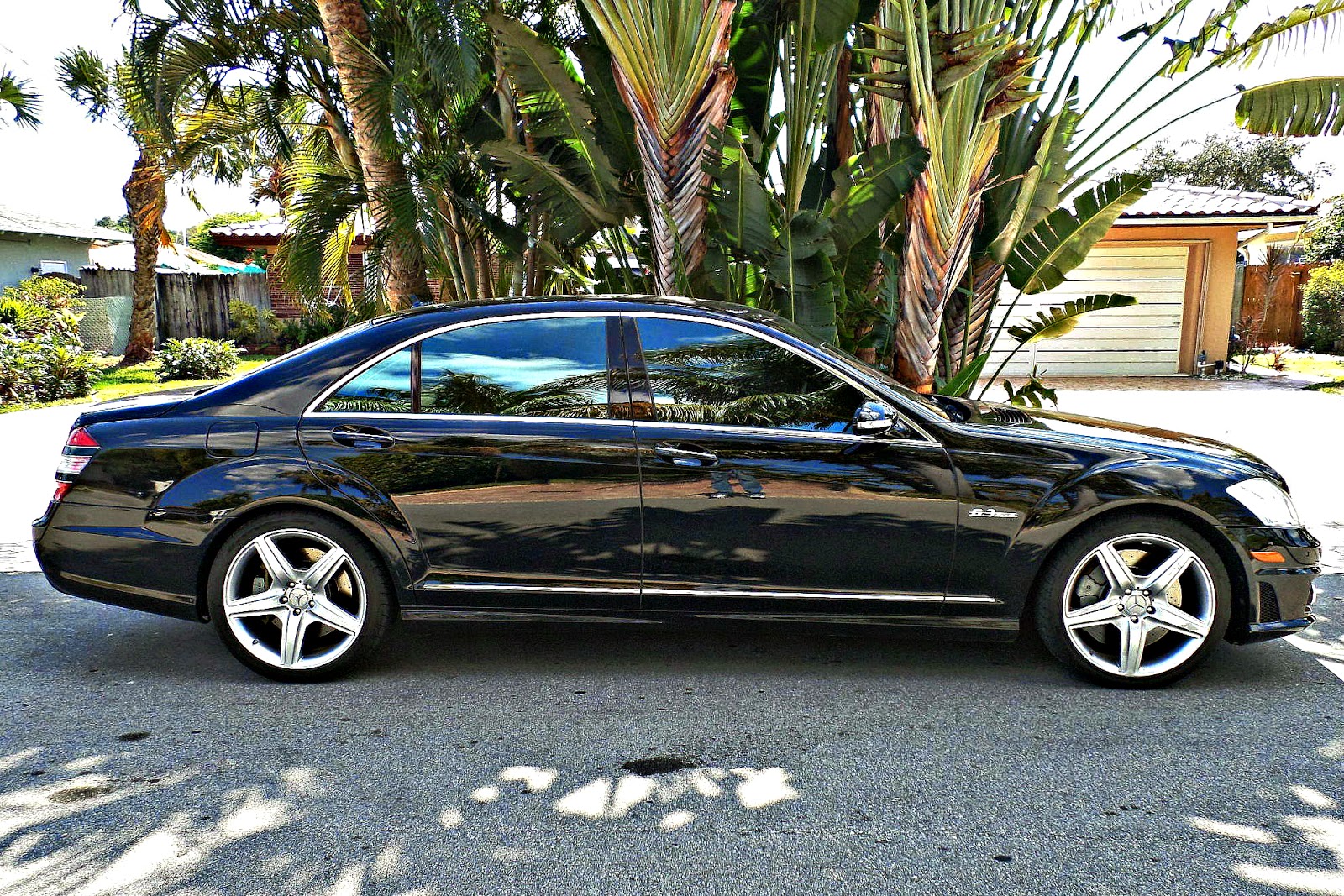 Mercedes-Benz W221 S63 AMG Black | BENZTUNING