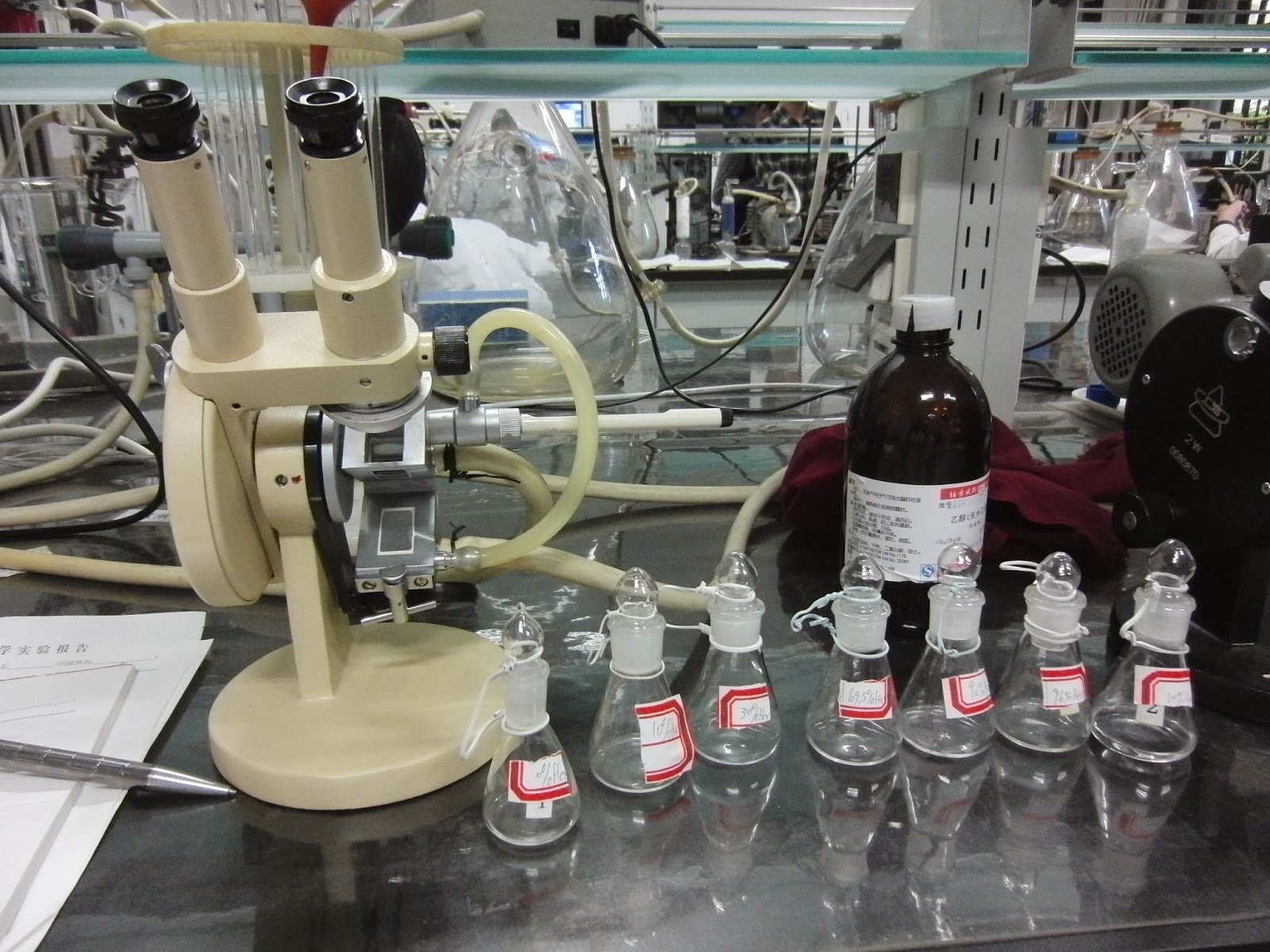 Lu Le Laboratory: Phase Diagram of Liquid-Vapor Equilibrium in a Binary ...