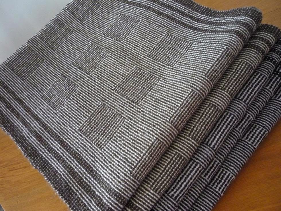 Dianne's Loom Talk: Shadow weave scarves the third, not just for men