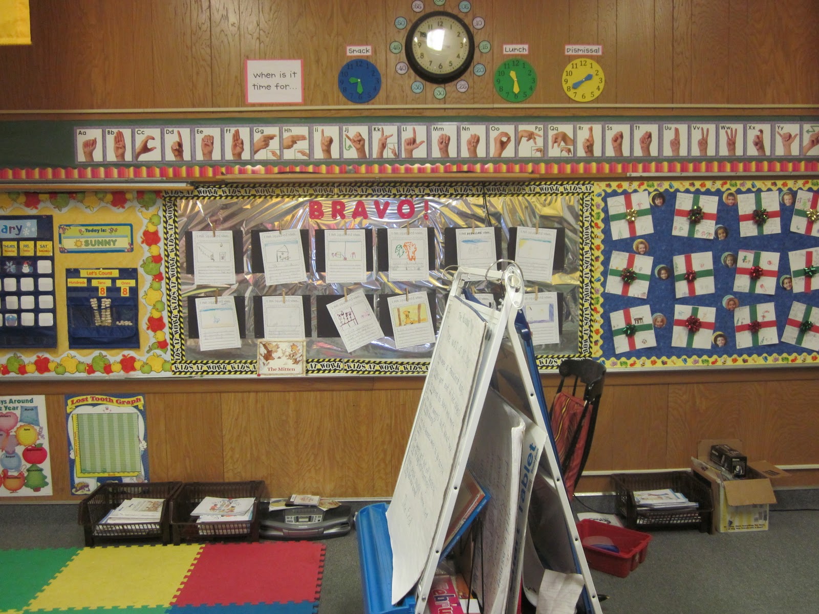 Marvelous Multiagers!: Clutter-Free Classroom Project: Week One!