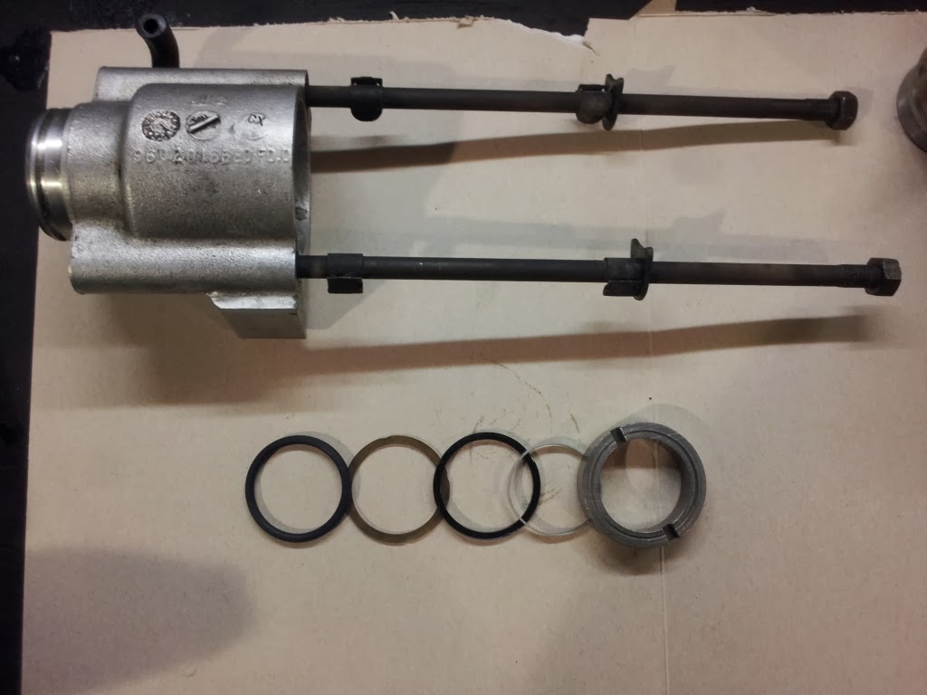 Garaz Adama: Citroen XM V6 - uszczelnienie siłownika wspomagania diravi