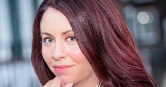 Shaz's Book Blog: Debut Spotlight: Alice Feeney