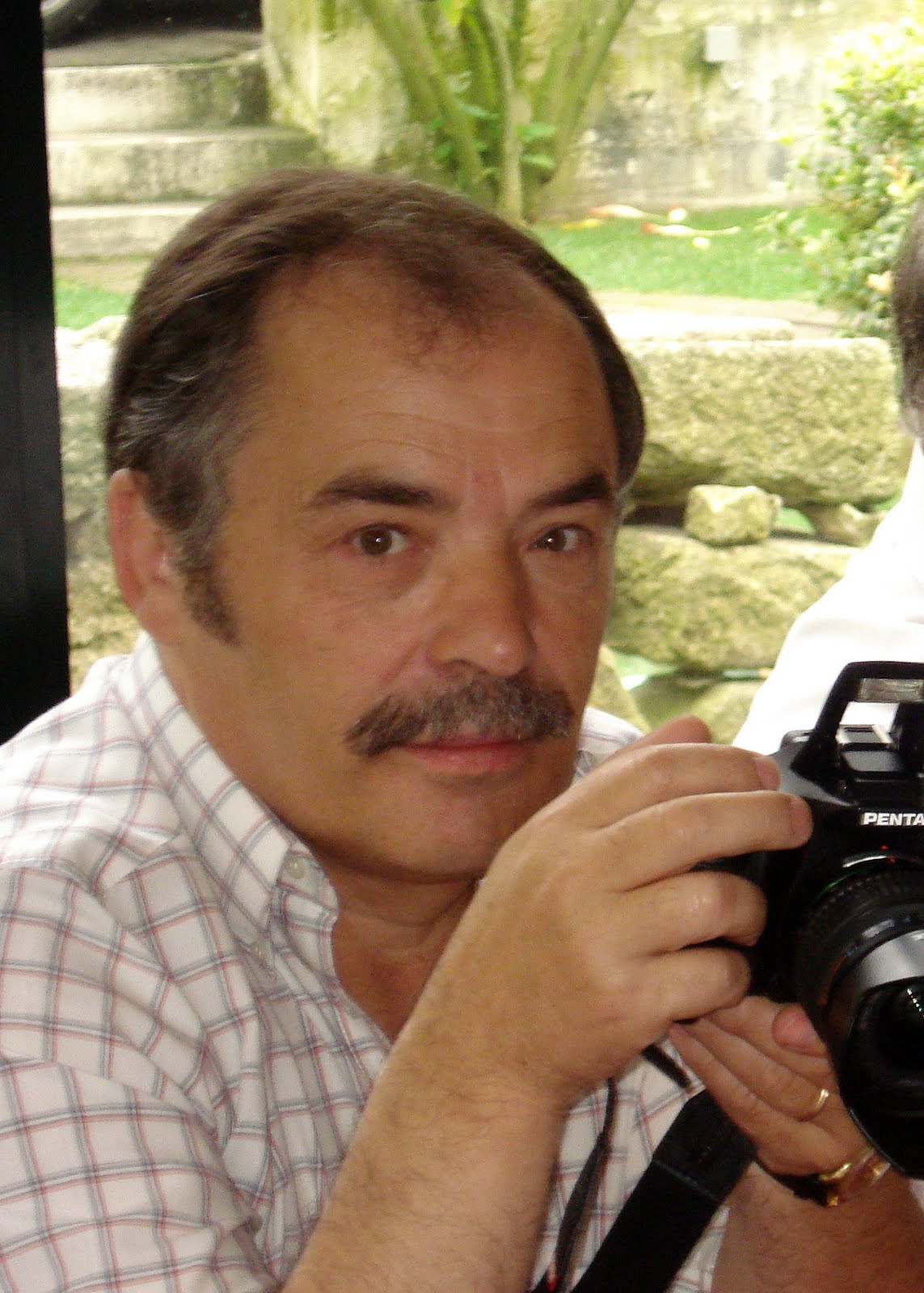 BART 6221: abril 2011